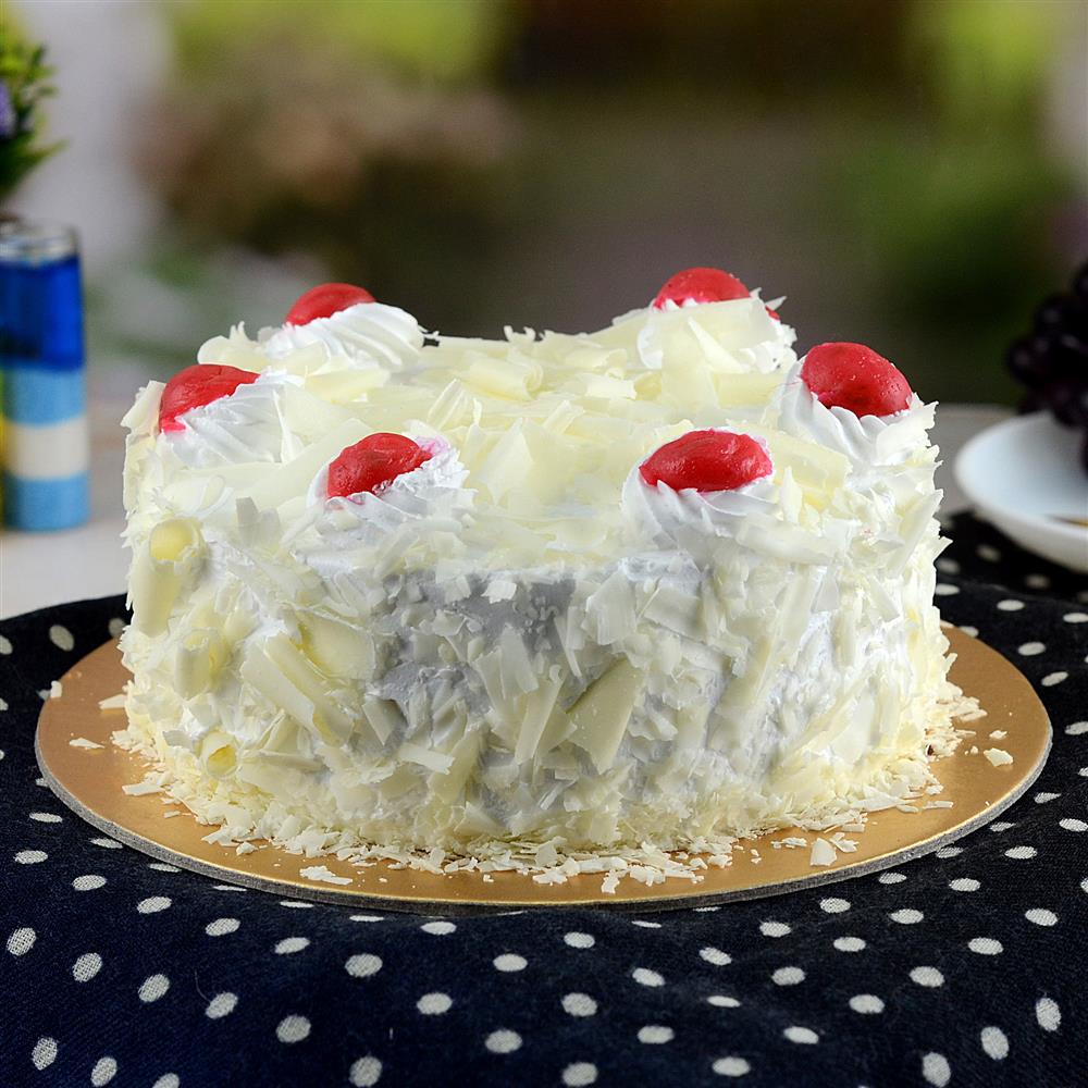 White Forest Cake - 1/2 Kg, Cakes on Birthdays