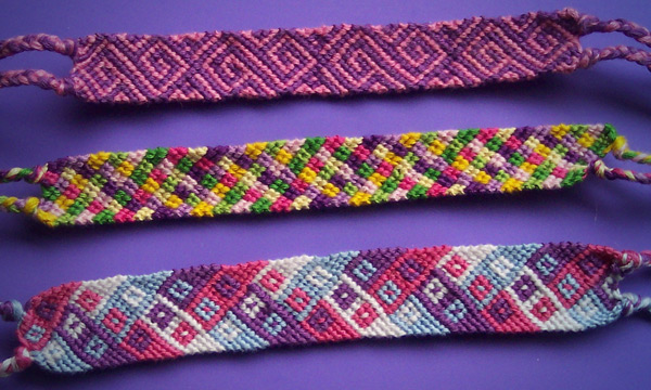 Friendship Bands: The best gift item on Best Friends Day