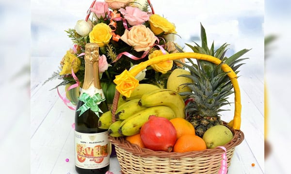 How to Send Fruits to India